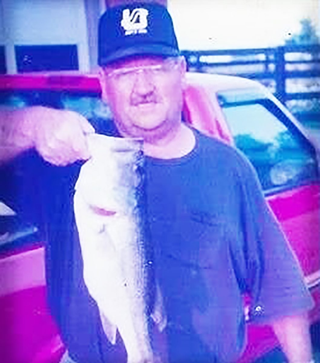 Larry B. Julian McKee – The Bourbon County Citizen